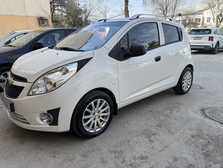 Spark sotiladi kraska tozza