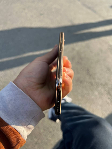 Iphone xs sotladi