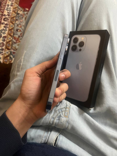 iphone 13 pro.
