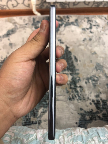 Samsung a73 128 tali holati ideal