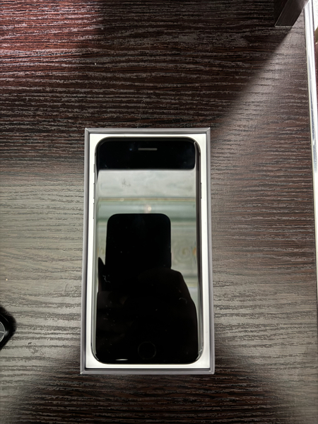 Iphone 8 64 gb