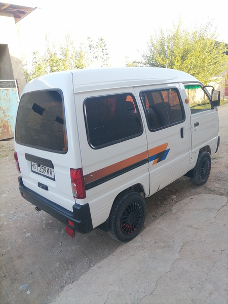 Daewoo.  Damas 1