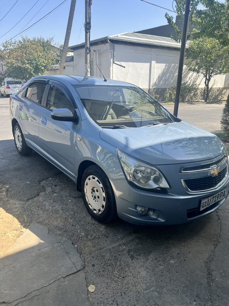 Cobalt sotiladi. Прадайотса