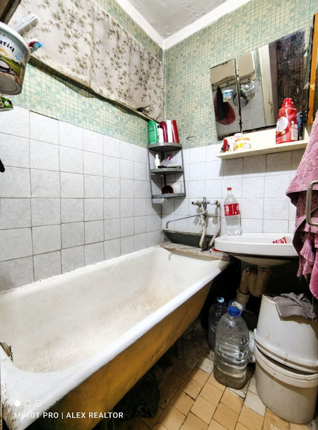 Продам 3х ком 75м² 77 серия балкон 2х6 Старые Метро Строителей
