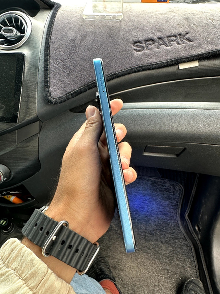 Tecno spar 10 128gb +16