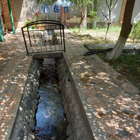 dacha arenda sutkalik Chirchiqda