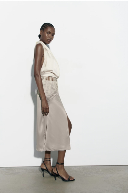 Юбка от ZARA, новая с биркой.