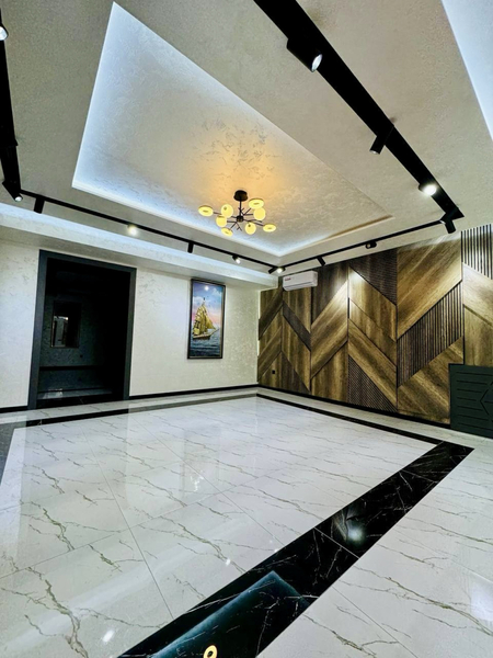Аренда Новый Hi-Tech Office Лабзак Кафе Гиждувон Вдоль Дороги 95м2.