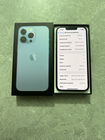 iPhone 13 Pro 256GB Sierra Blue