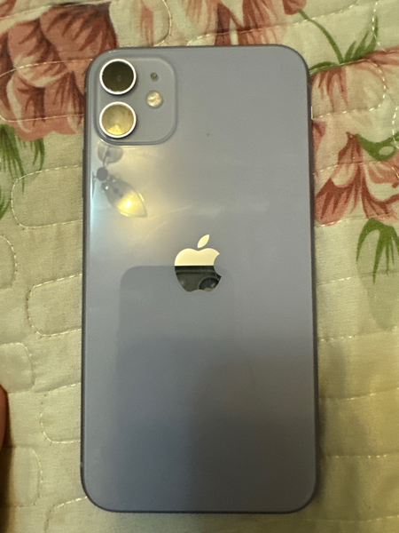 Продам iphone 11 64gb purple