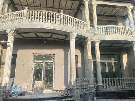 Balyasina (beton tusinlar) quyamiz va o'rnatamiz 70 ming