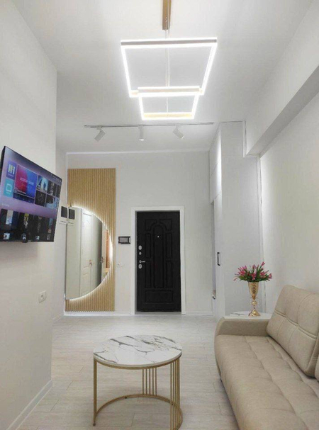 Новостройка 2/7/10 Ц-2 / Real House
