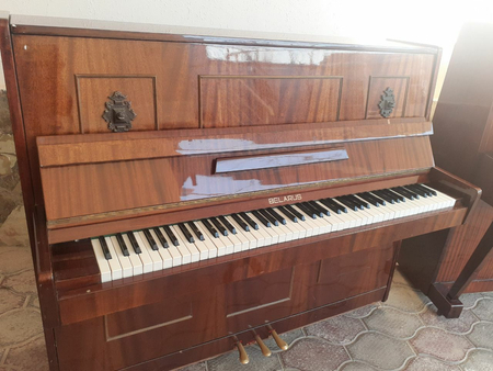 Fortepiano pianino 