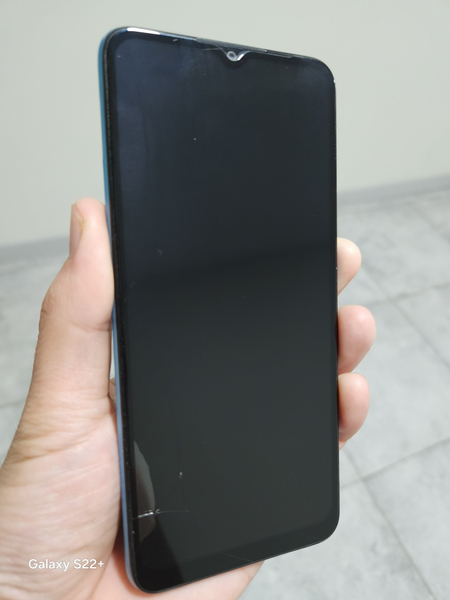 OPPO A 15  sotiladi