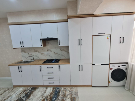 Продается 3-ком. Квартира площадью 92 кв.м. Ор. Быв. Заправка Узгазоил