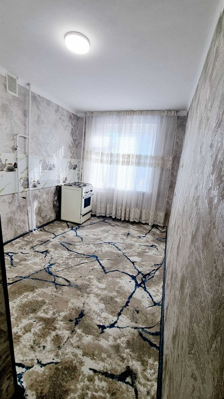 3 хонали квартира тезда сотилади