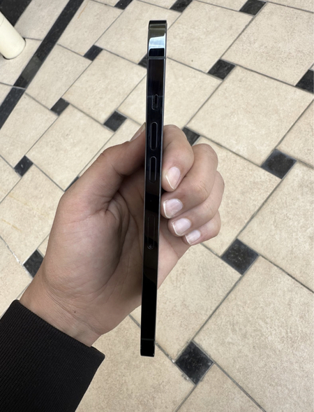 Iphone 12 pro max ideal holatda