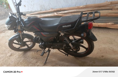 Moped Sotiladi bez prava Мопед на продажу