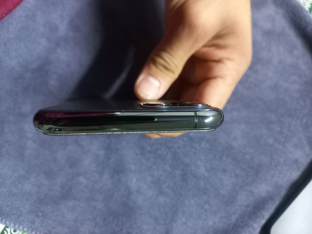 Iphone 11 pro srochni sotladi