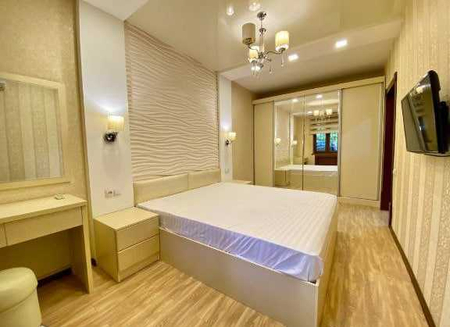 Айбек • 3-комн • 100 м² • этаж 1/4 • [КР:11201]