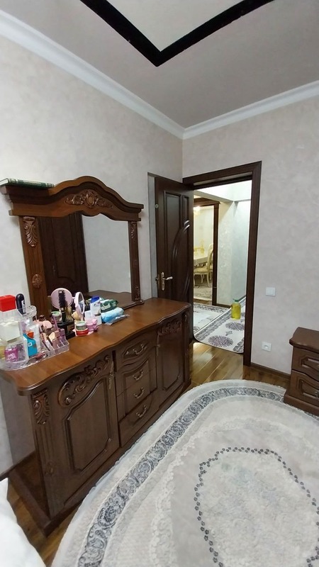 Юнусабада 18кв 2/2/9 Евра Симя Адинокий Инастранец  в дол дароги