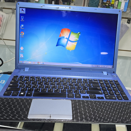Notebook Samsung Core i3