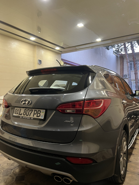 Hyundai Santa FE