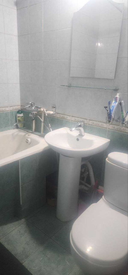 Срочно Продаётся  квартира в Центре махалля Домбирабад