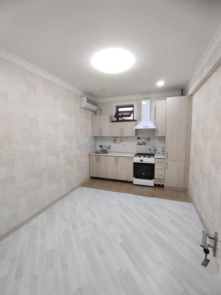 Продам срочно горит деньги нужны 2 ком глинка 62 кв.м