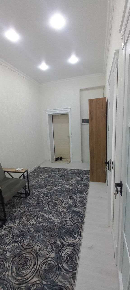 2х комнатная квартира на 5 этаже 51кв/м, в Самарканде