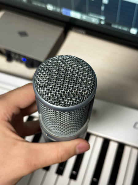 Microphone Studiya Uchun Akg 220