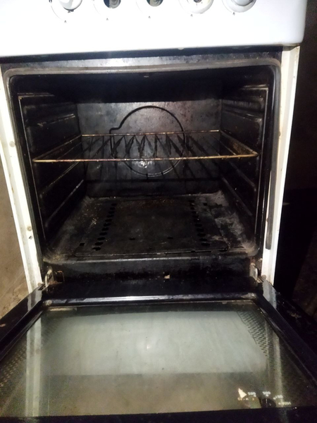 Gaz plita sotiladi