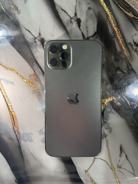 Iphone 12 pro ideal