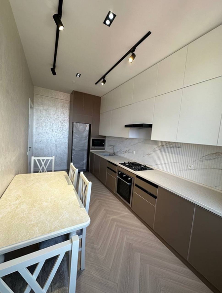 3/6/9 Буюк Ипак Йули  70m² 
(Maru Stroy) 

Состояние: Мебель Техника