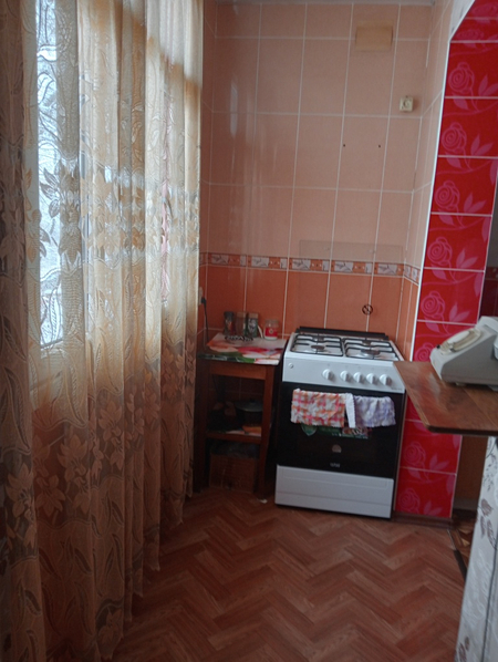 Продается своя квартира по ул.Лисунова, напротив КорзинкиКирпичный дом
