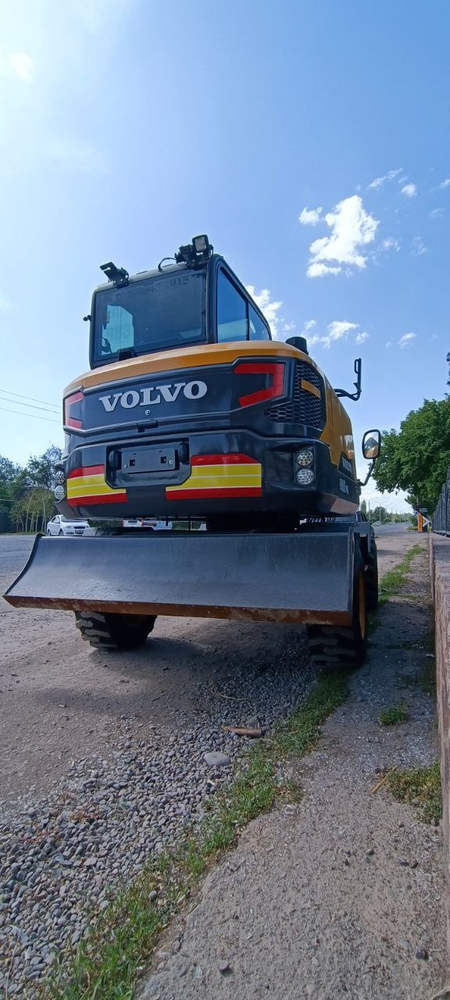 Мини эксковатор волво 60w 2020 сотилади