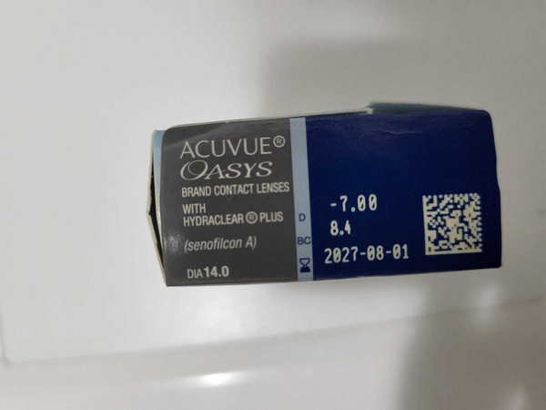 Контактные линзы Acuvue Oasys