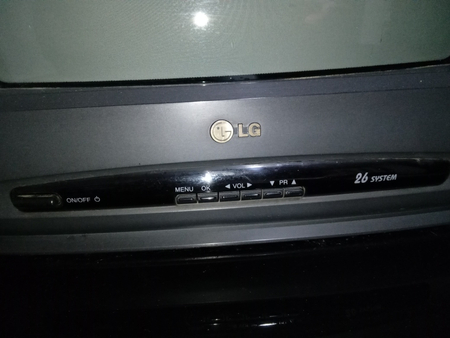 TELVIZOR LG 26 system