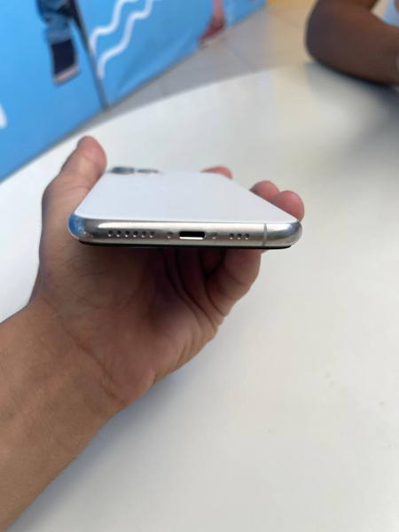 Iphone 11 pro 64gb