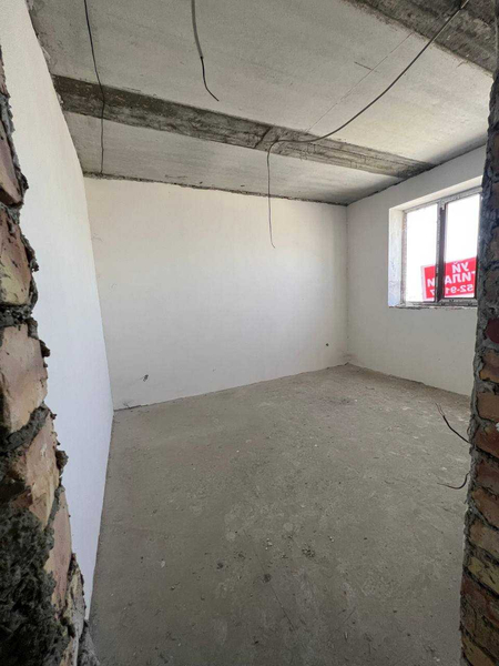 Yangi bozor hududidagi yangi dom 2 etaj 110 kv kredit emas