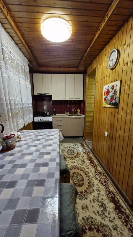 Кирпичный дом,4 х комнатная кв., Учтепа 23 кв