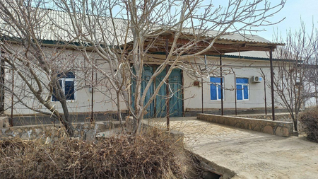 Uchastka 6 sotix  5xonali sotiladi