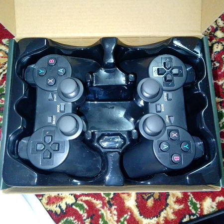 Gamestick sotiladi.