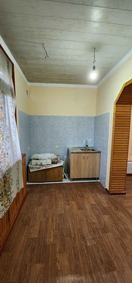 Срочно продаётся 4-х комнатная квартира