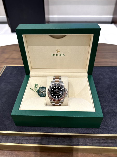 NEW GMT Master II 40mm Steel and Everose Gold 126711CHNR