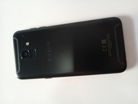 Samsung A6 сотилади