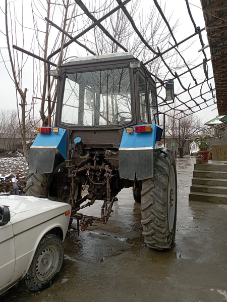 Mtz 80 traktorlari sotiladi srochniy