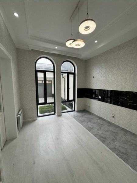 Продаётся Евродом в Юнусабаде, 2 км от Учкахрамон, 2,5-соток (N 9274)