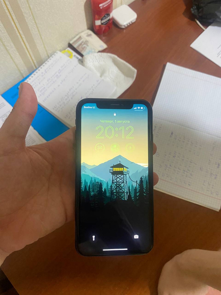 iPhone Xr 128.  по цене 7