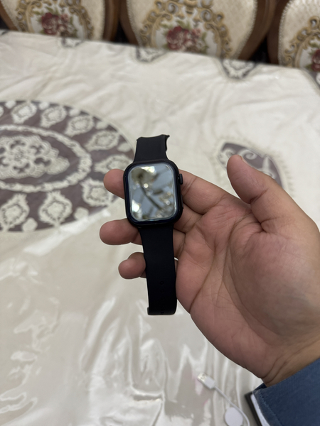 Apple watch ssotiladi